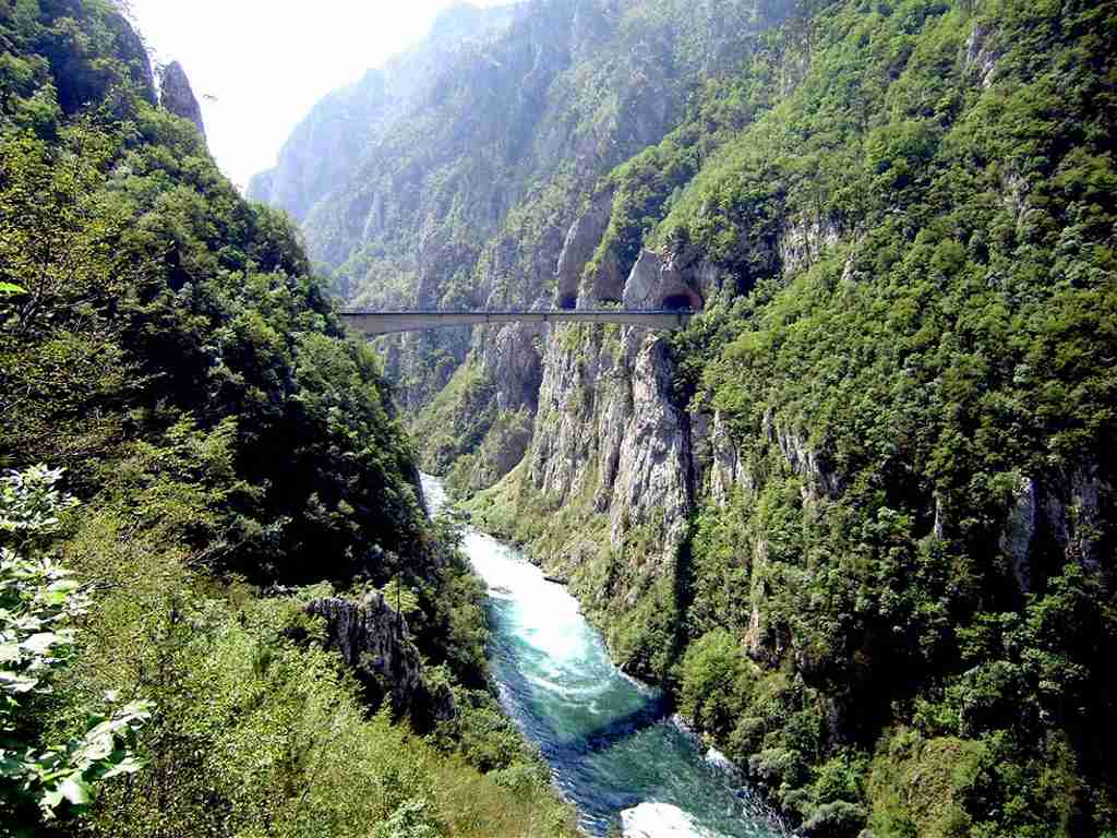 Kanjon Pive - Park Prirode Piva